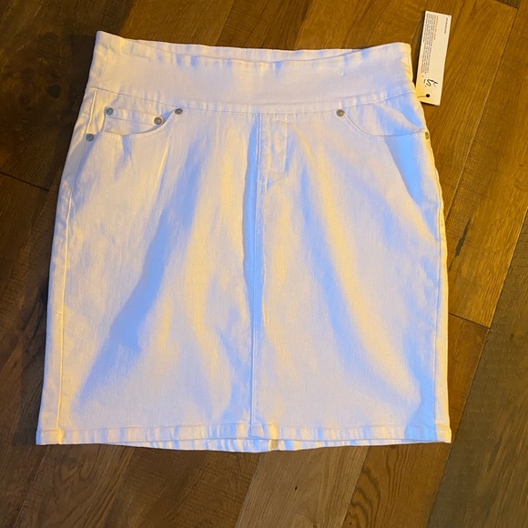 Jag Jeans | Skirts | Jag Jeans Really Cool Summer White Jean Skirt ...